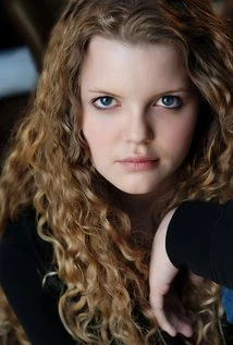 Emilia Groth | Smoke and Mirrors Wiki | Fandom