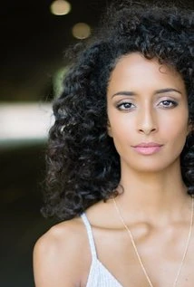 Elizabeth Grullon | Smoke and Mirrors Wiki | Fandom