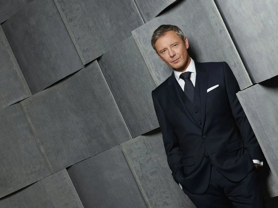 Rhys Griffiths/Gallery | Smoke and Mirrors Wiki | Fandom