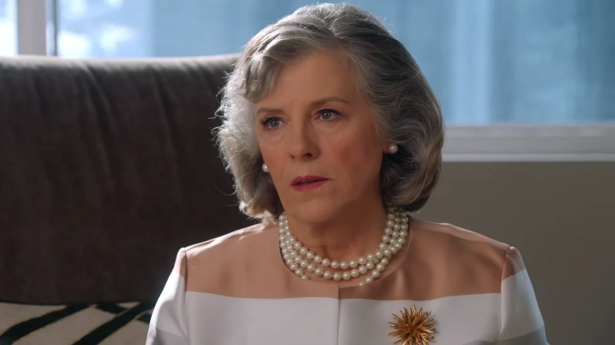 Virginia Foster | Smoke and Mirrors Wiki | Fandom