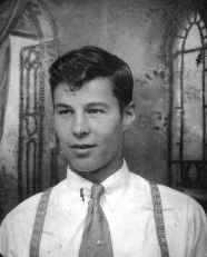 Dickey Maracheck | The Encyclopedia Bogtannica Wiki | Fandom