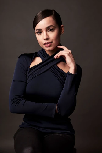 Sofia Carson | Descendants Wiki | Fandom