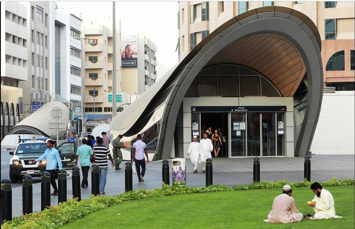 Baniyas Square | The Dubai Metro Wiki | Fandom