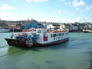 Cowes Floating Bridge | The Ferry Wiki | Fandom