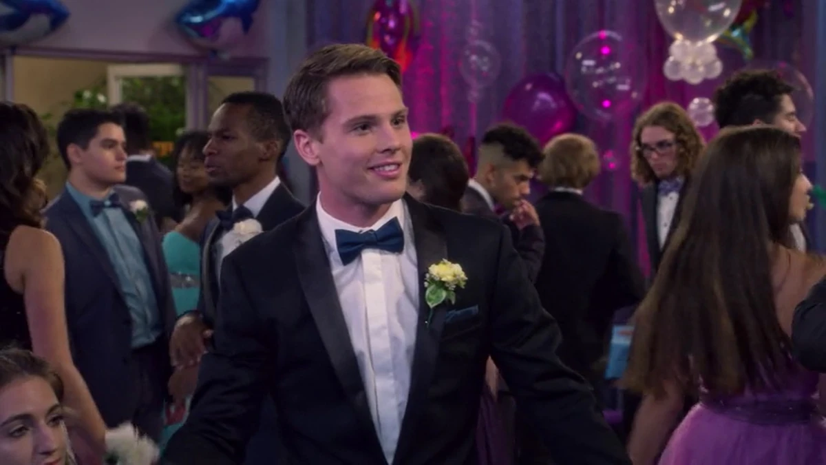 Brady | Fuller House Wikia | Fandom