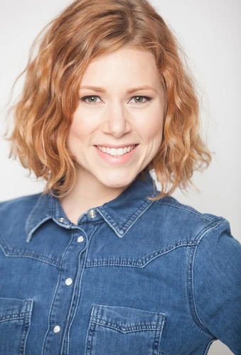 Julie Schmid | Fuller House Wikia | Fandom