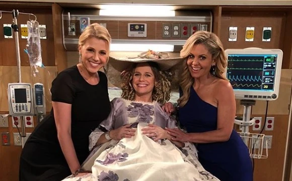 Opening Night | Fuller House Wikia | Fandom