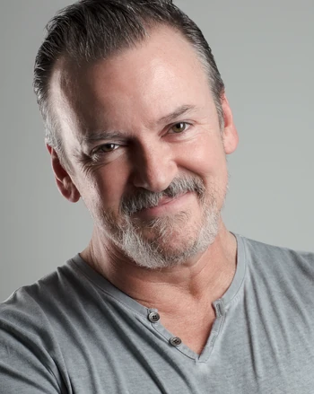 Troy Burgess | Fuller House Wikia | Fandom