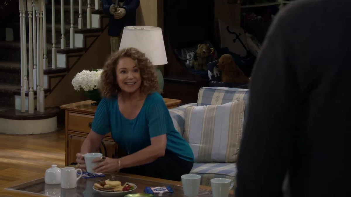 Vicki Larson Image Gallery | Fuller House Wikia | Fandom
