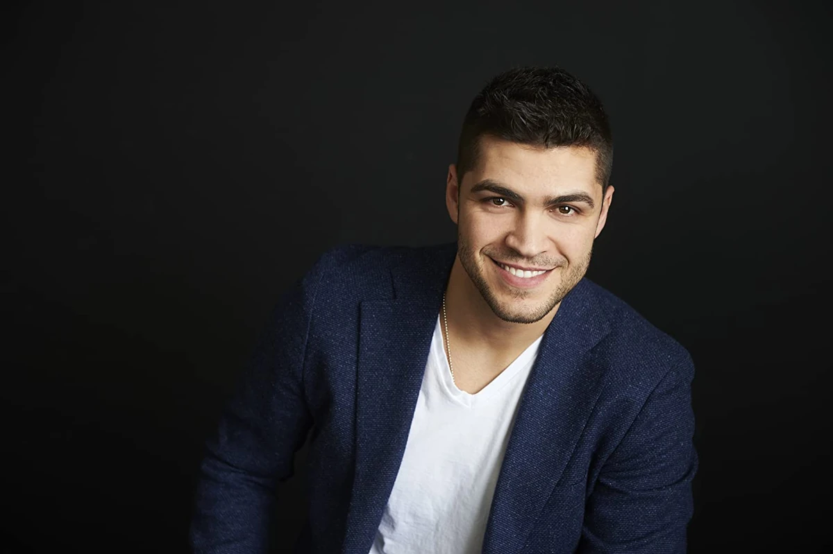 Jason Diaz | Wiki Un soupçon de magie | Fandom