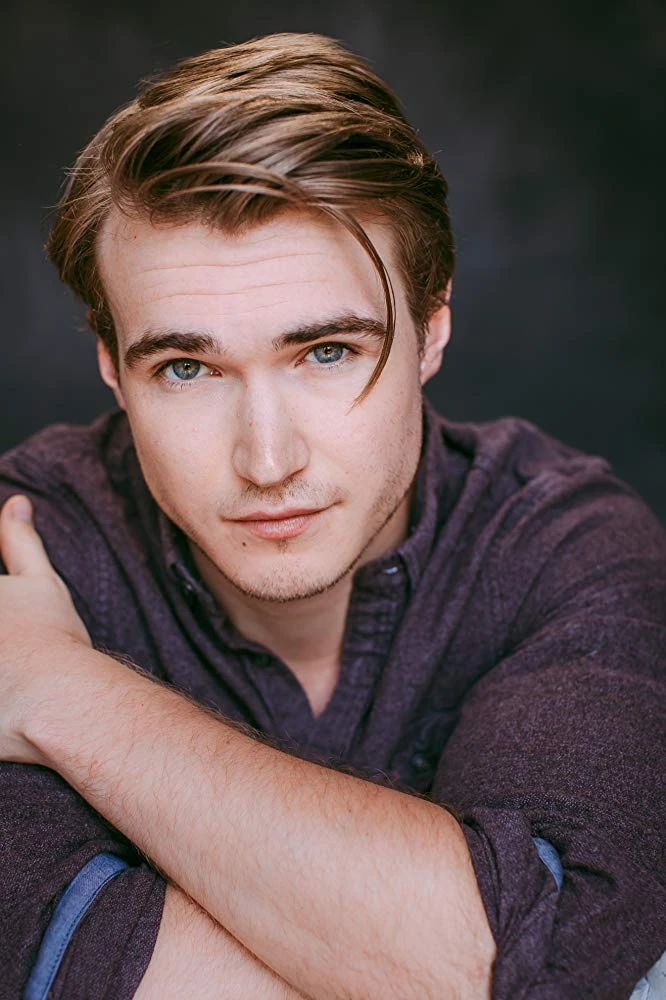 James Rittinger | Wiki Un soupçon de magie | Fandom