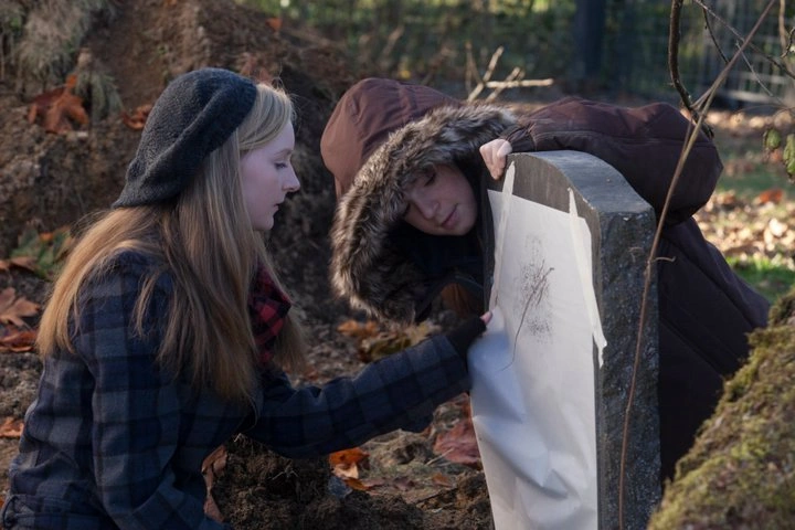 Ghostly Stare | R.L. Stine's The Haunting Hour Wiki | Fandom