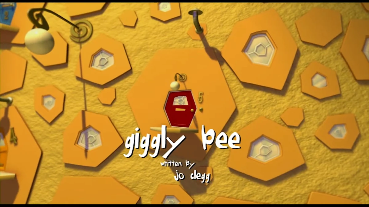Giggly Bee | The Hive TV Show Wiki | Fandom