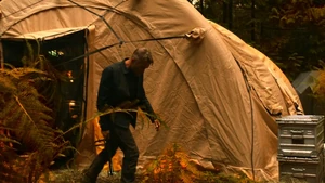 Russell Lightbourne | The 100 Wiki | Fandom