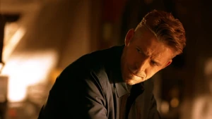 Russell Lightbourne | The 100 Wiki | Fandom