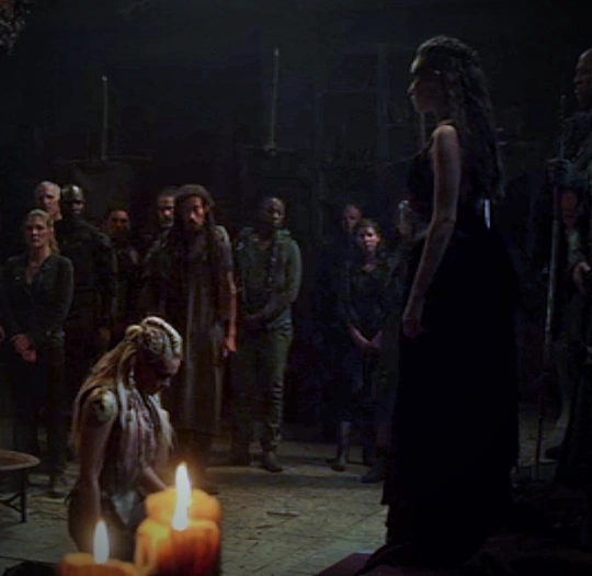 does clarke become heda