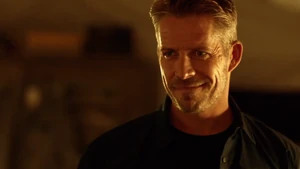 Russell Lightbourne | The 100 Wiki | Fandom