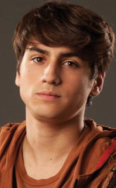 Tributo masculino del Distrito 6 (74º JH) | Wiki The Hunger Games | Fandom