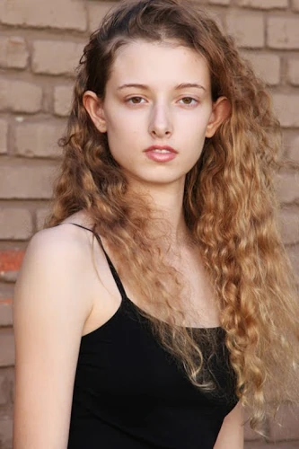 Grace Kull | The Hunger Games Wiki | Fandom