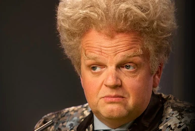 Toby Jones Hunger Games