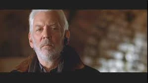 Donald Sutherland, Presidente Snow Sutherland Begged For Hunger Games