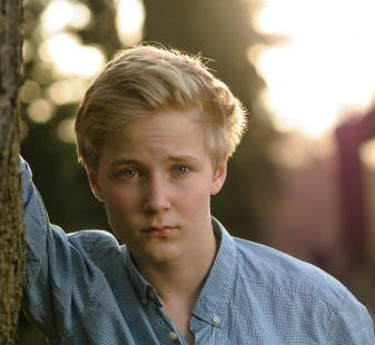 Grayson James | The Hunger Games Fanon Wiki | Fandom