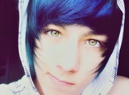 Felix Leonard | The Hunger Games Fanon Wiki | Fandom