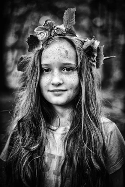 Alona Lorelle ~ District 7 | The Hunger Games Fanon Wiki | Fandom