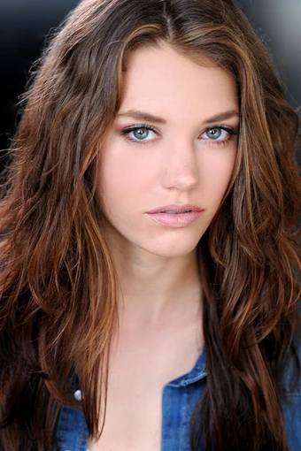 Talia Mignonette | The Hunger Games Fanon Wiki | Fandom
