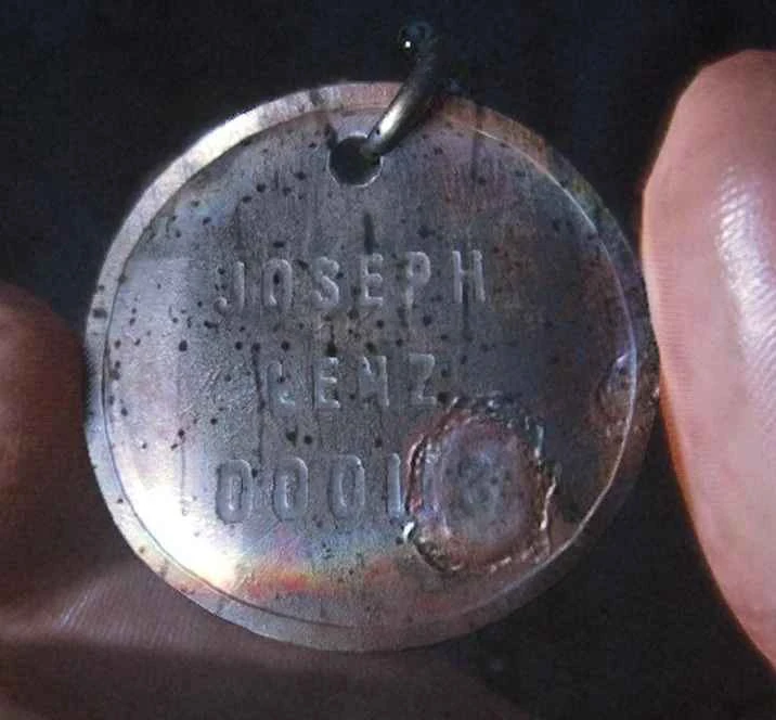 Joseph Lenz (000113) | Wiki The Last of Us | Fandom