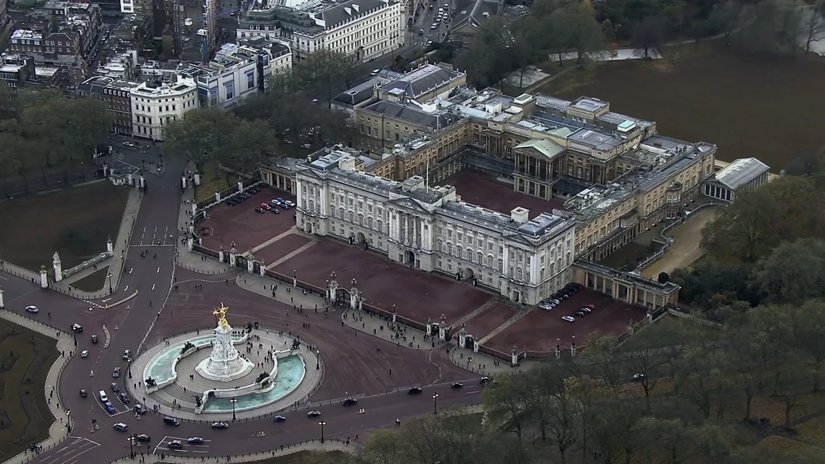 Buckingham Palace | The Library | Fandom