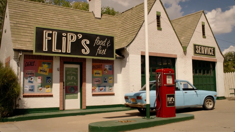 Flip's Food & Fuel/Live-action | The Loud House Encyclopedia | Fandom