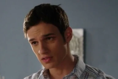 The Lying Game Ethan