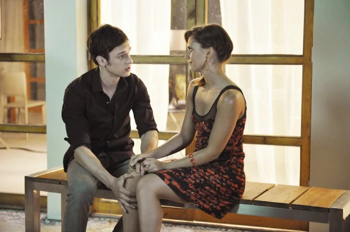 Cheat, Play, Love | The Lying Game Wiki | Fandom