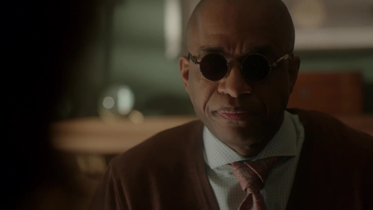 Henry Fogg's Glasses | The Magicians Wiki | Fandom