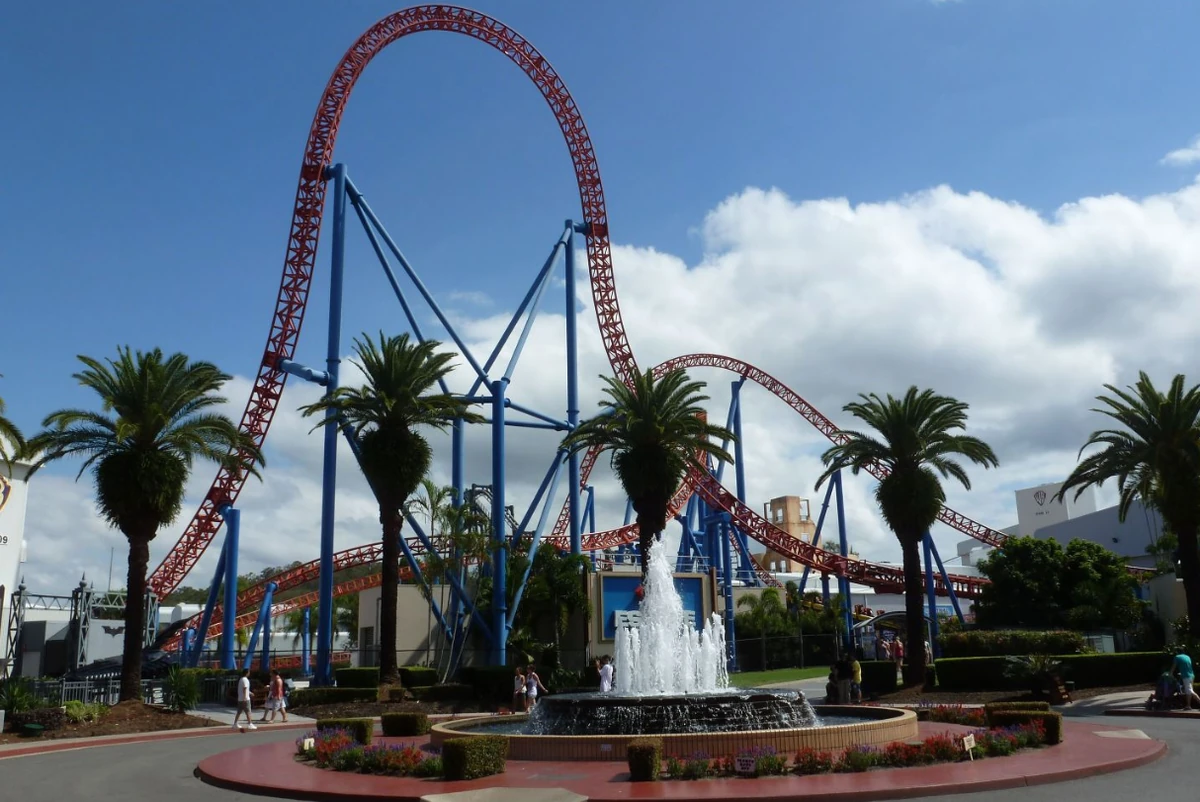 Superman Escape | Theme Parks Wiki | Fandom