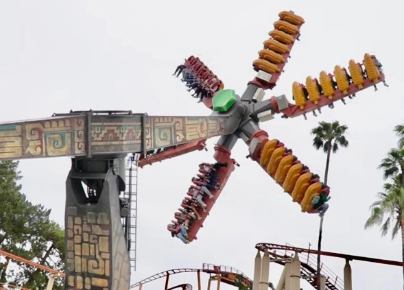 Sol Spin (Knott's Berry Farm) | Theme Parks Wiki | Fandom