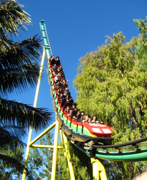 Montezooma's Revenge | Theme Parks Wiki | Fandom