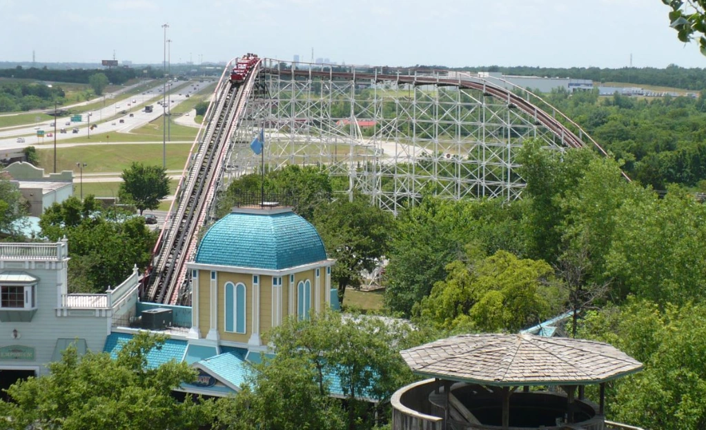 Wildcat (Frontier City) | Theme Parks Wiki | Fandom