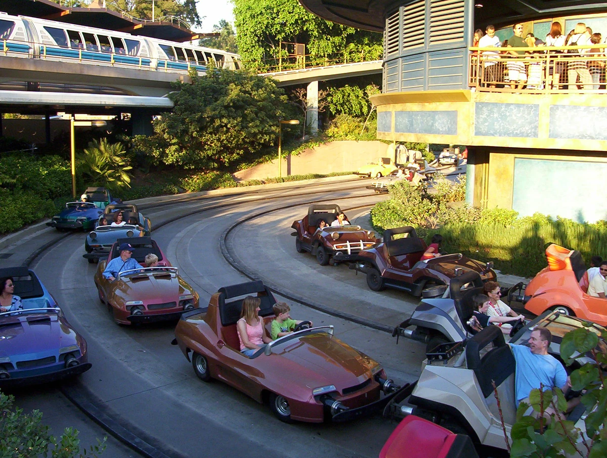 Autopia (Disneyland Park) | Theme Park Database | Fandom