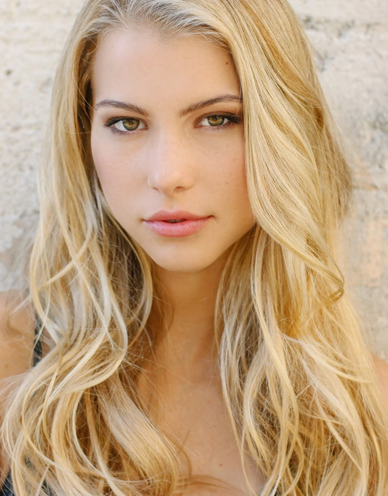 Lexi Atkins | The Messengers Wiki | Fandom