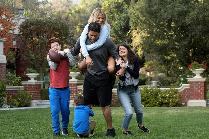 The Baggage | The Mick Wiki | Fandom