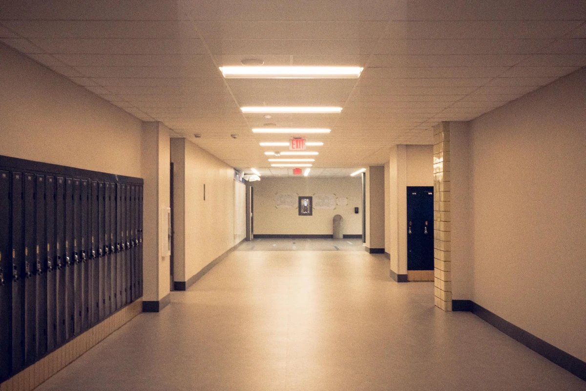 Level 14: "School Hallways" | The Middlerooms Wiki | Fandom