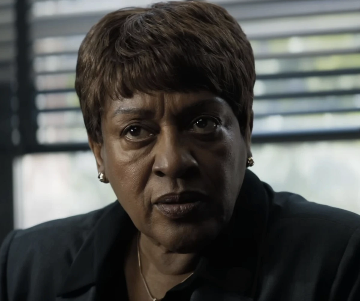 Chief Davis | The Naked Gun | Fandom