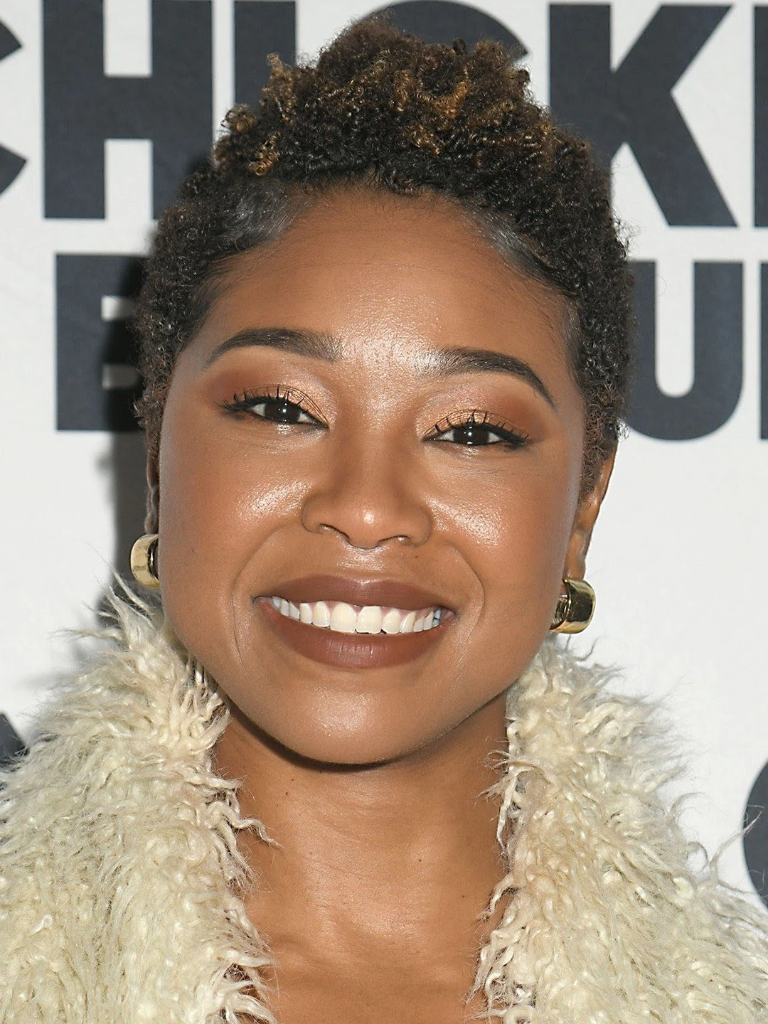 Adrianna Mitchell | The Neighborhood Wiki | Fandom