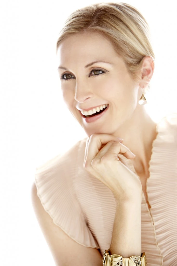 Kelly Rutherford | The Outer Limits Wiki | Fandom