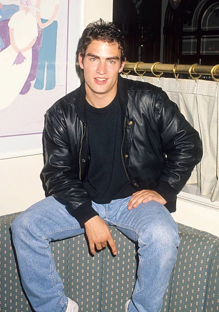 Rodney Harvey/Gallery | The Outsiders Wiki | Fandom