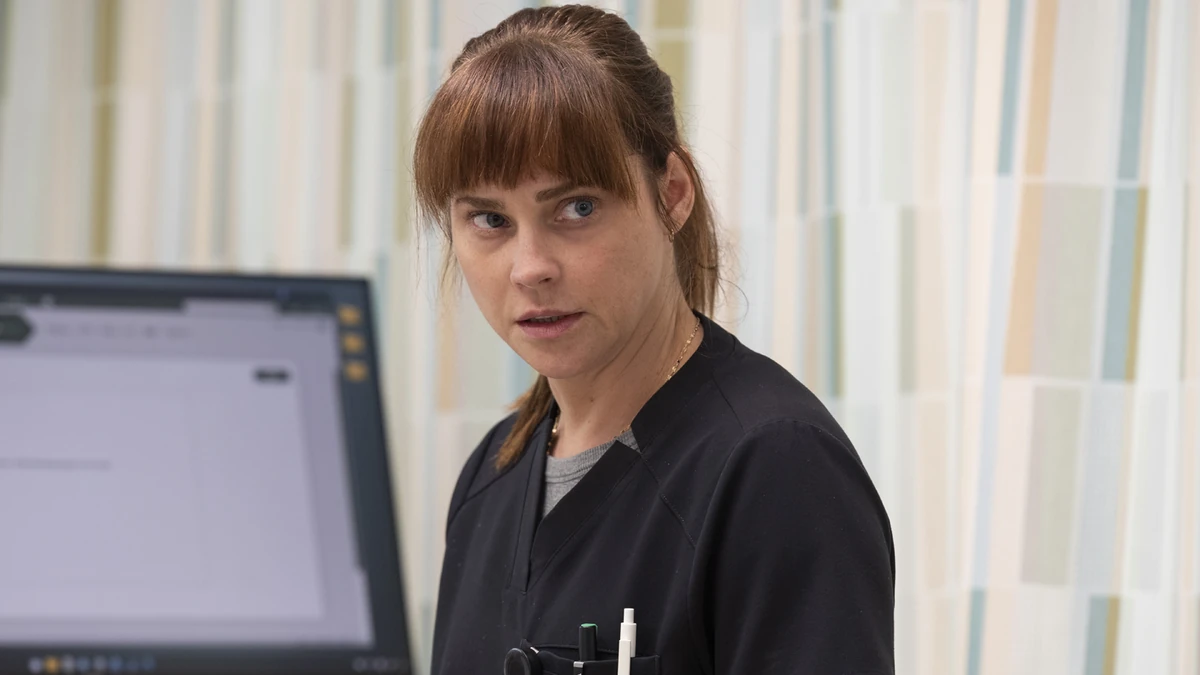 11:00 A.M. (Season 1) | The Pitt Wiki | Fandom