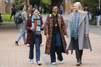 Leighton Murray | The Sex Lives of College Girls Wiki | Fandom