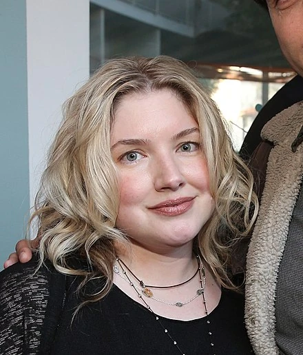 Jennifer Euston | The Sex Lives of College Girls Wiki | Fandom